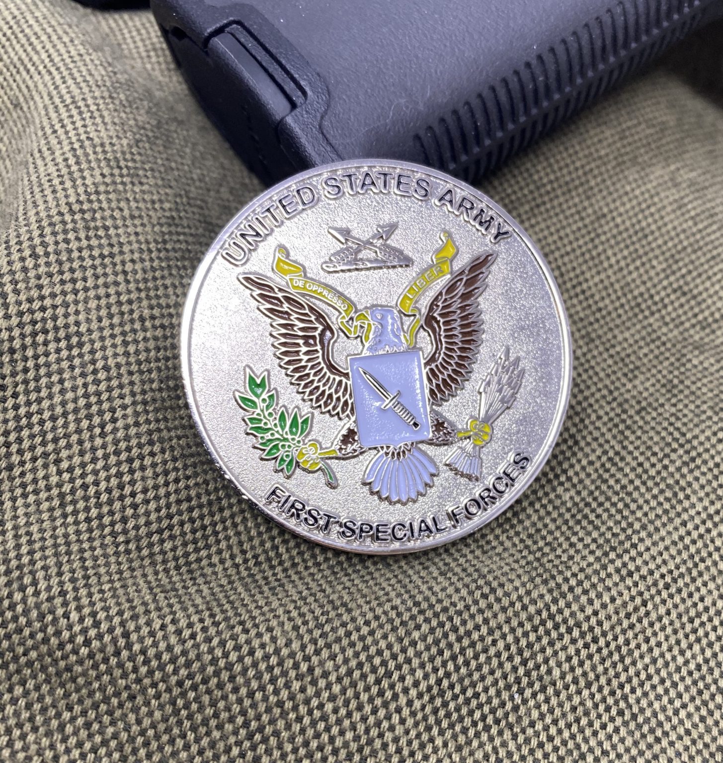 US Army Special Forces Regimental Coin- Silver 2" - Excalibur Industries